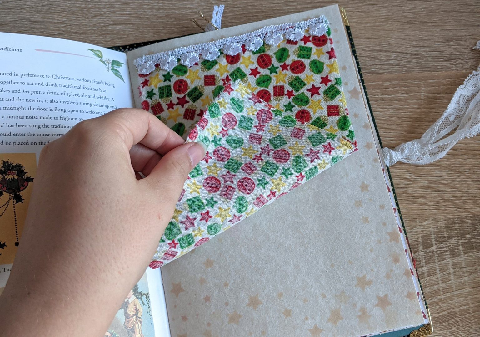 10 Junk Journal Page Ideas To Inspire You